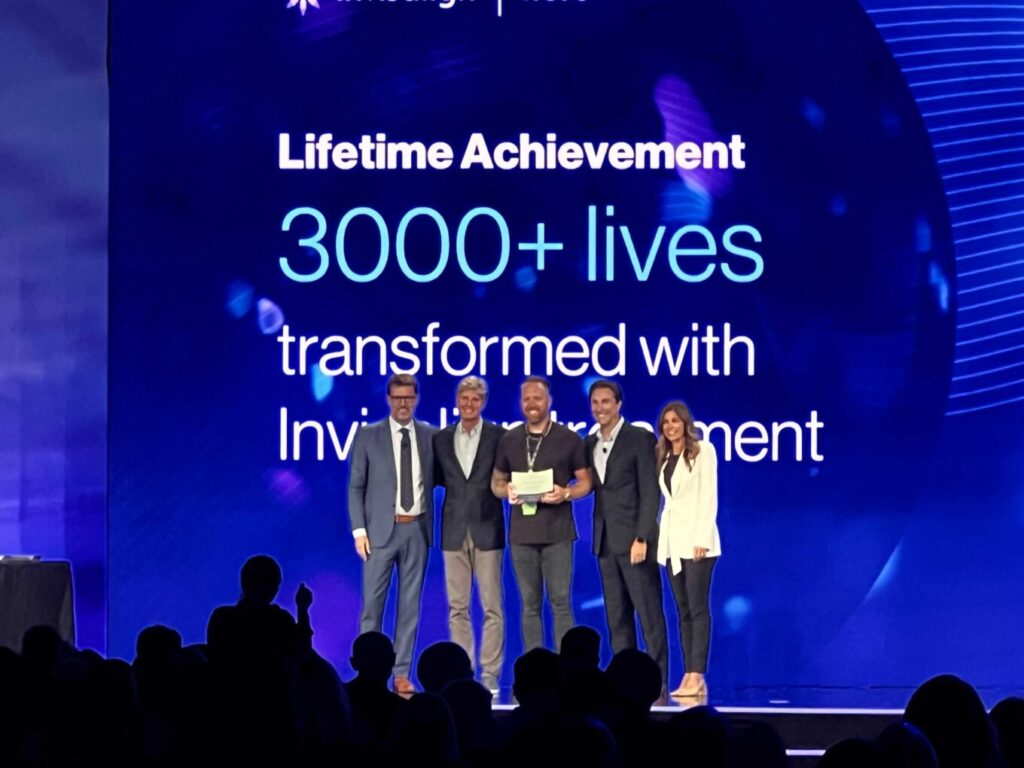 Chicago Invisalign Dentist | BEST Invisible Braces in Chicago IL